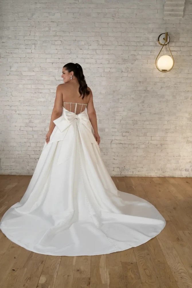 Stella York | Luxe Bridal - 7711 | Luxe Bridal